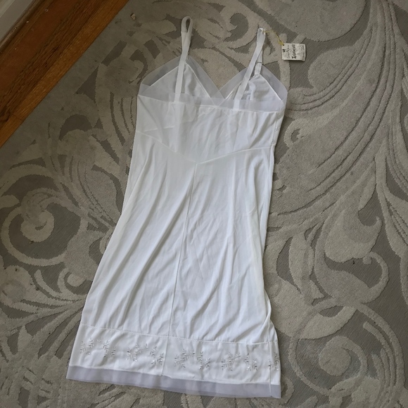 Aristocraft | Intimates & Sleepwear | Vintage Ivory Serene Highness By ...